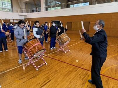 トップページ - 津谷中学校